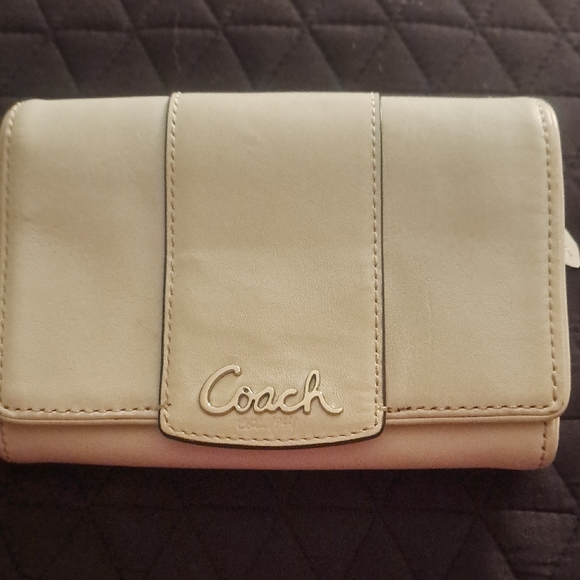 Coach | Bags | Coach Cream Classic Wallet With Minimalist Design Euc ...